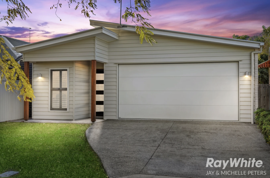 SOLD: 50 Eversleigh Road, Scarborough - COASTAL ELEGANCE + PRIME LOCALE ...